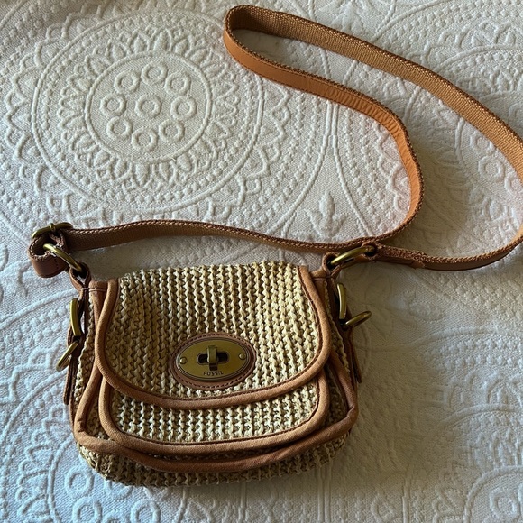 Fossil | Bags | Fossil Rattan And Leather Nature Neutral Colors Crochet ...